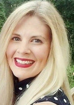 Brooke Lehmann – Medium