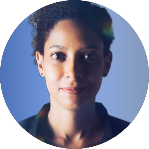 Elizandra Souza – Medium