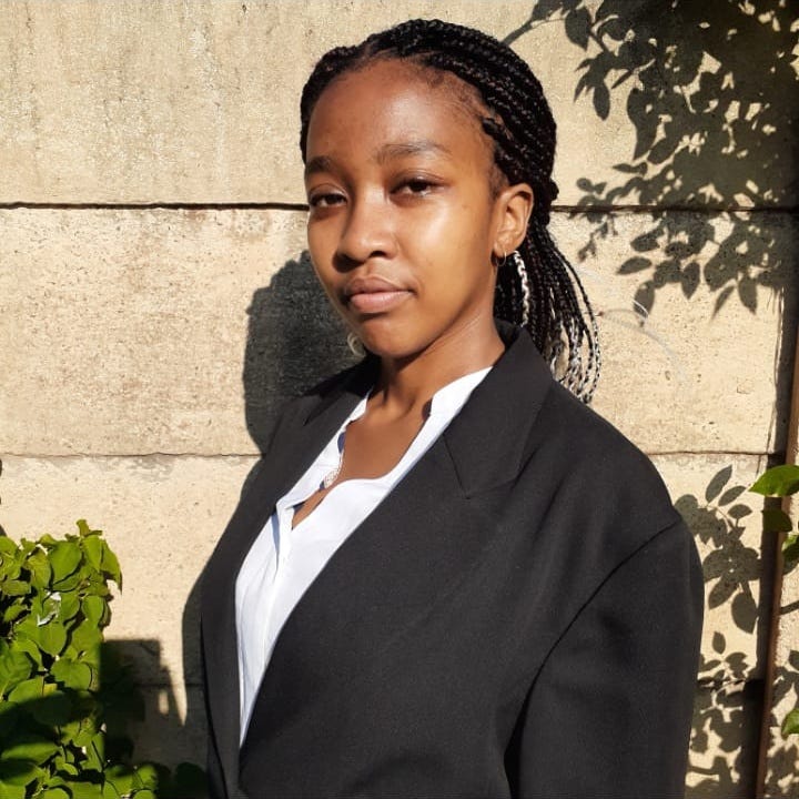 Danile Ramodike – Medium