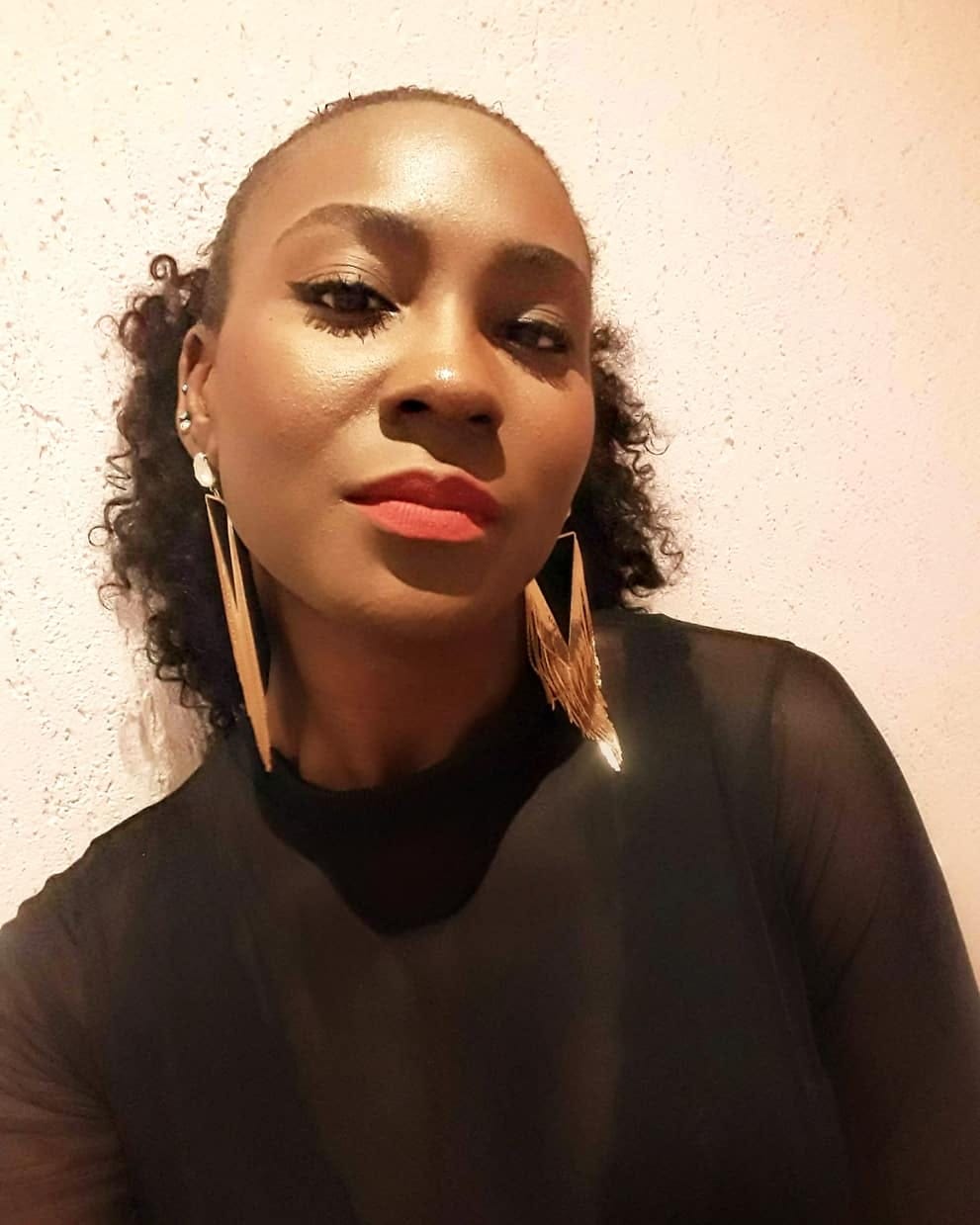 About – Thabata Bernardes – Medium