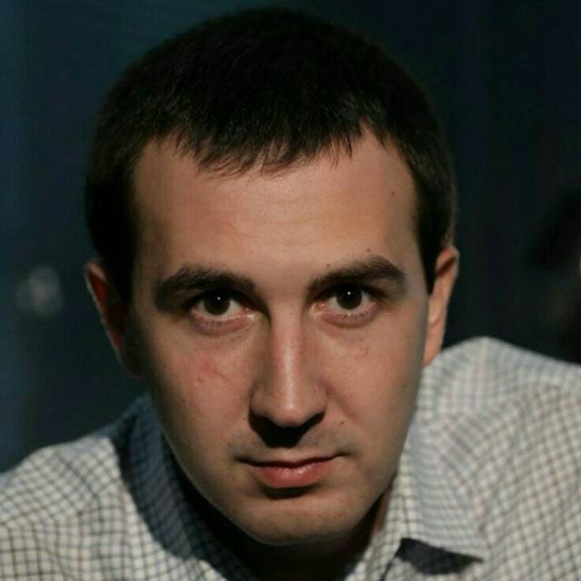 Roman Vdovichenko – Medium