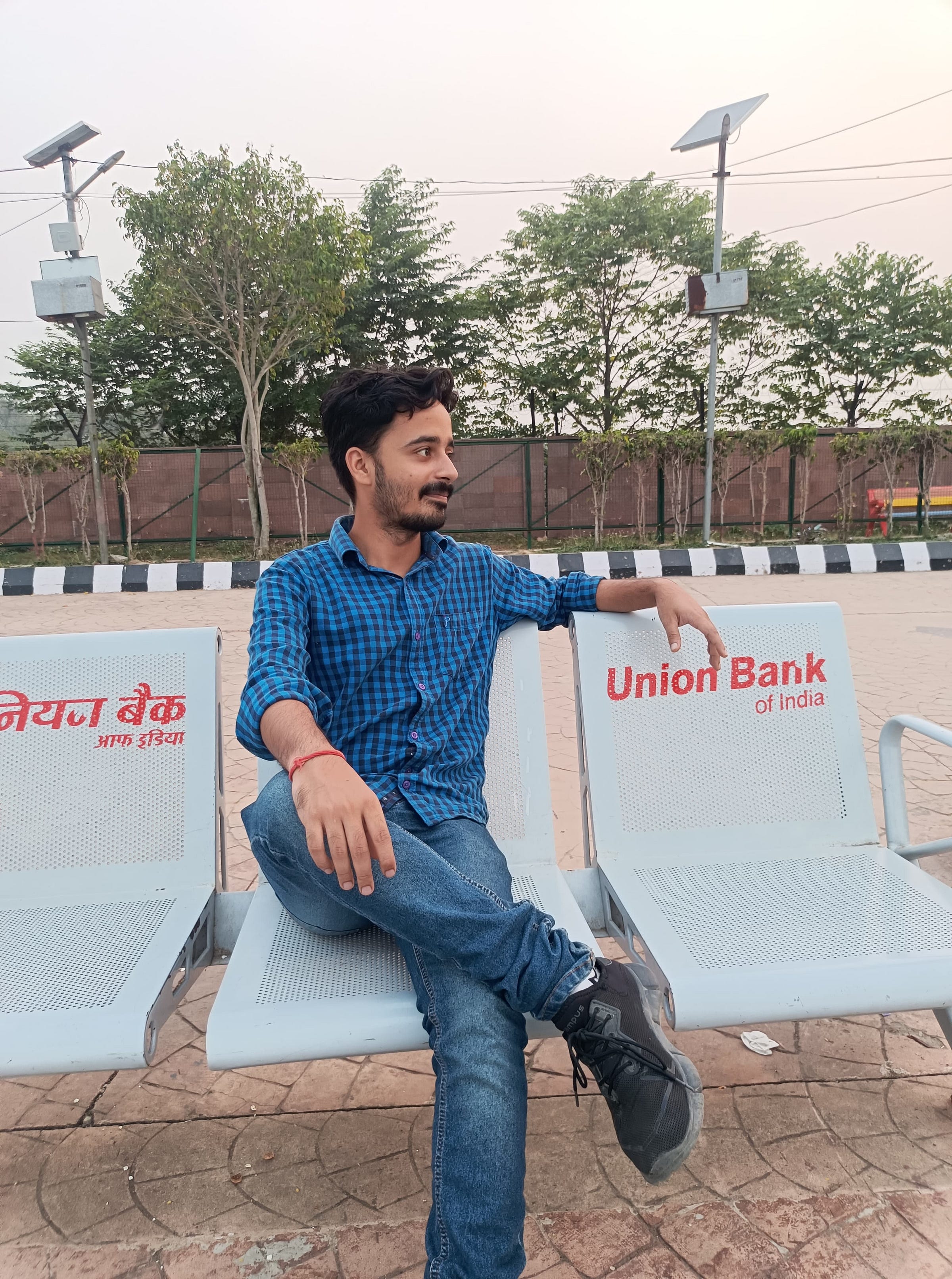 Navneet Raj Singh – Medium
