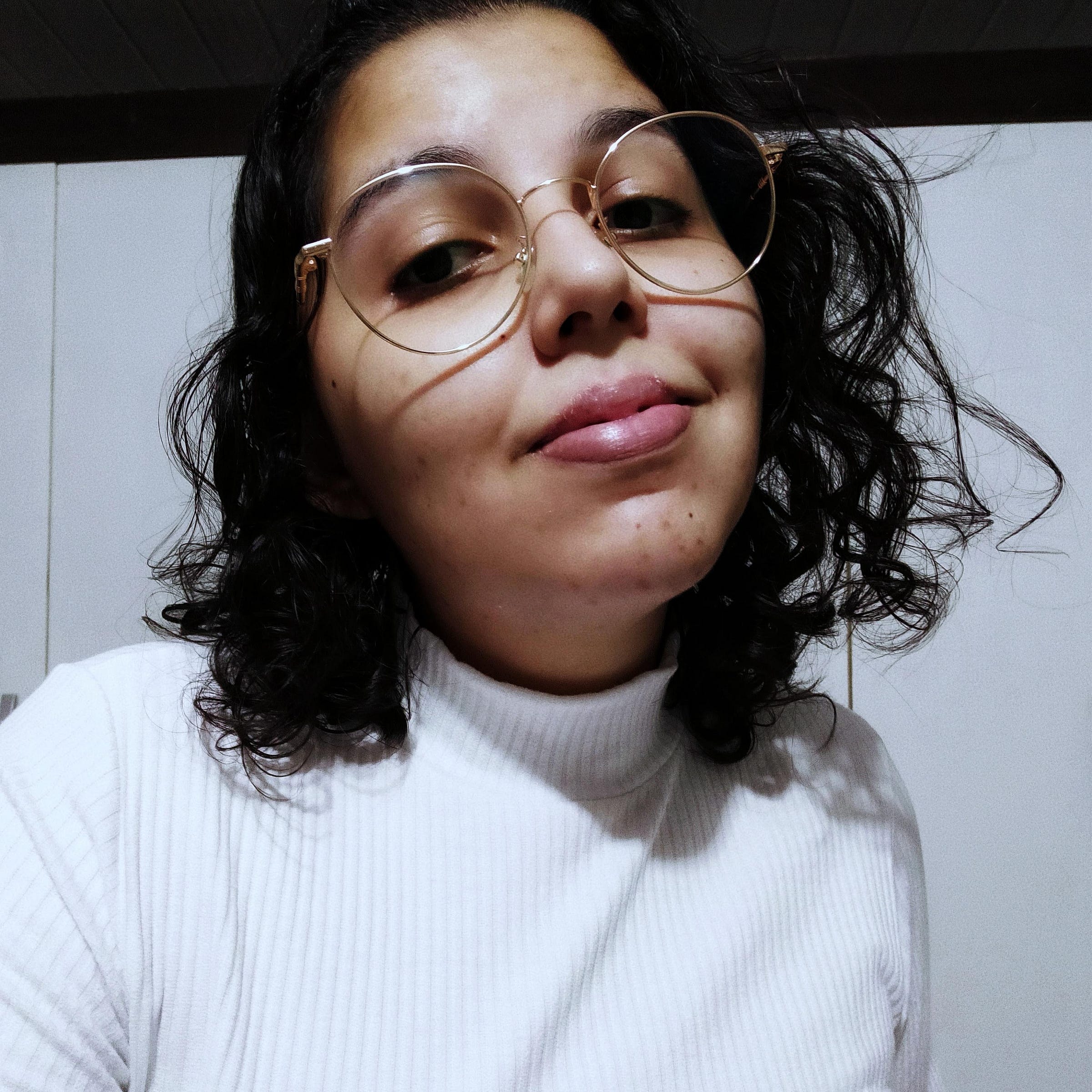 Luana Fernandes – Medium