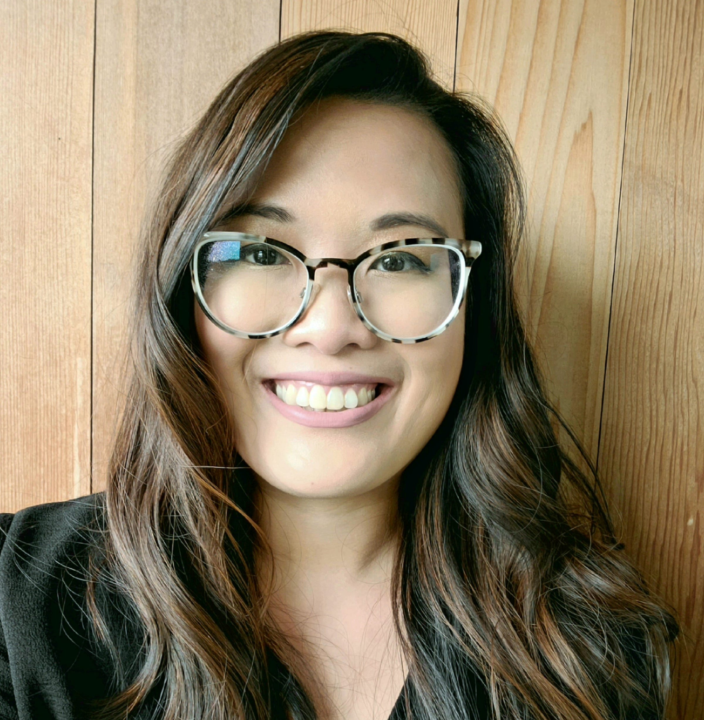 Paula Nguyen – Medium