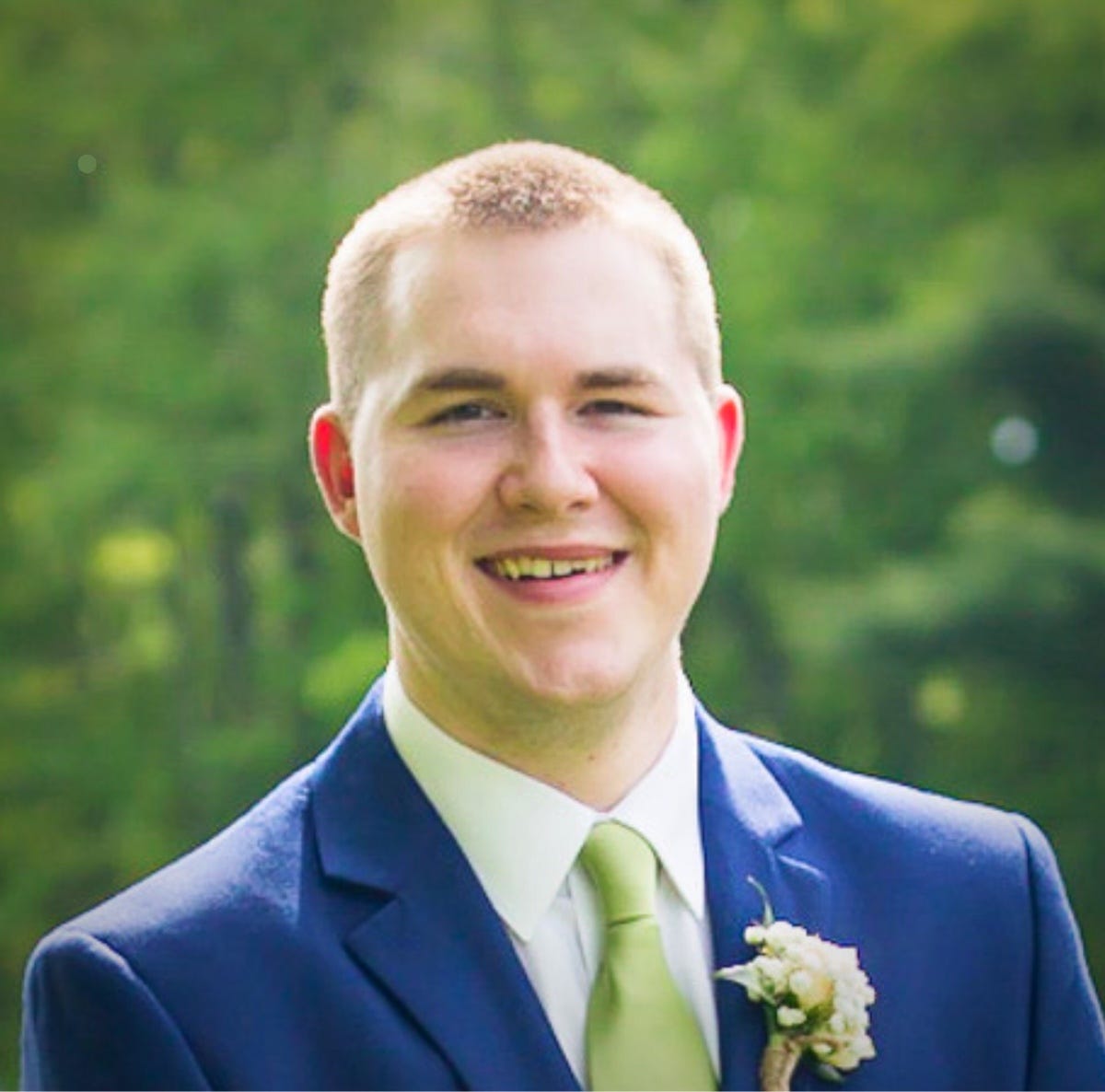 Jonathan Gray – Medium