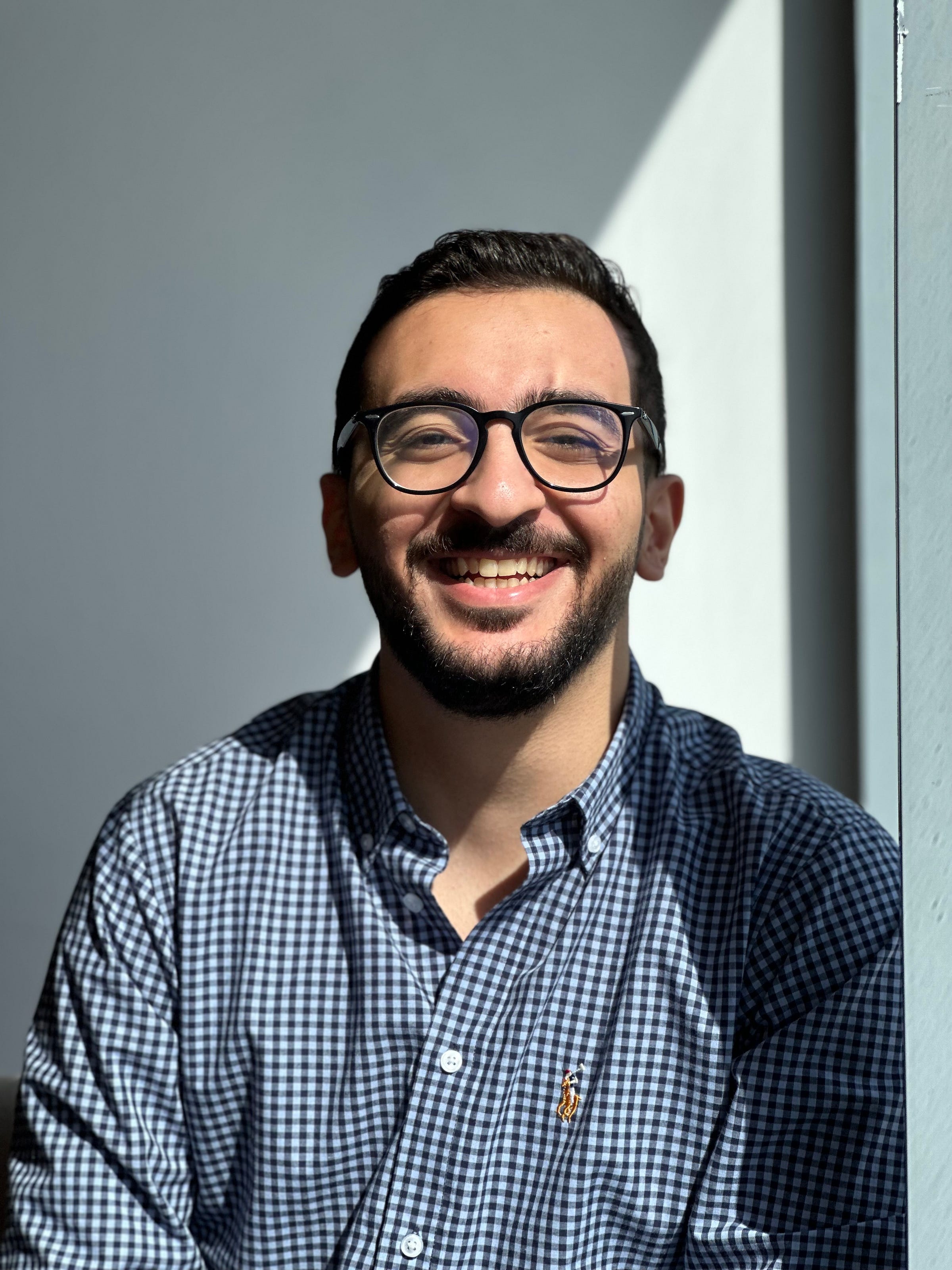 Omar Ragheb – Medium