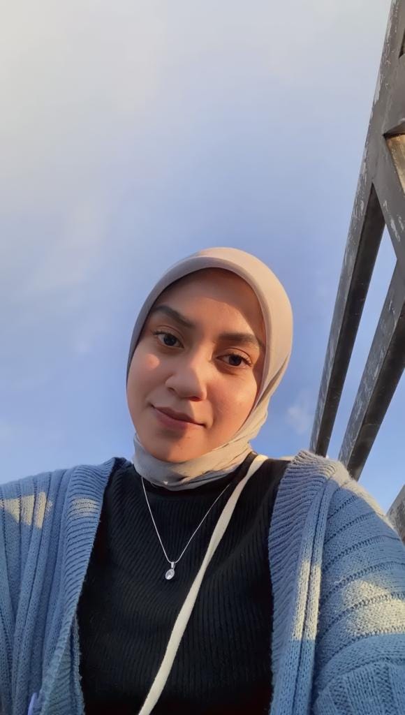 Nur Hadijah Harbelubun – Medium