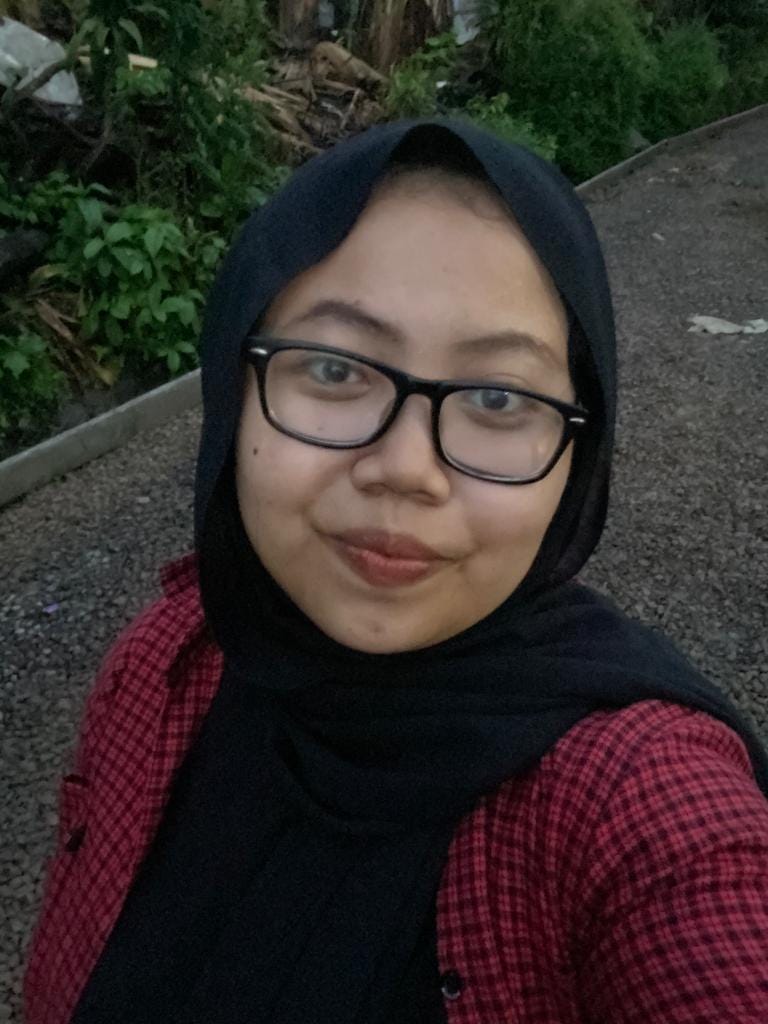 aurelia handhoko – Medium
