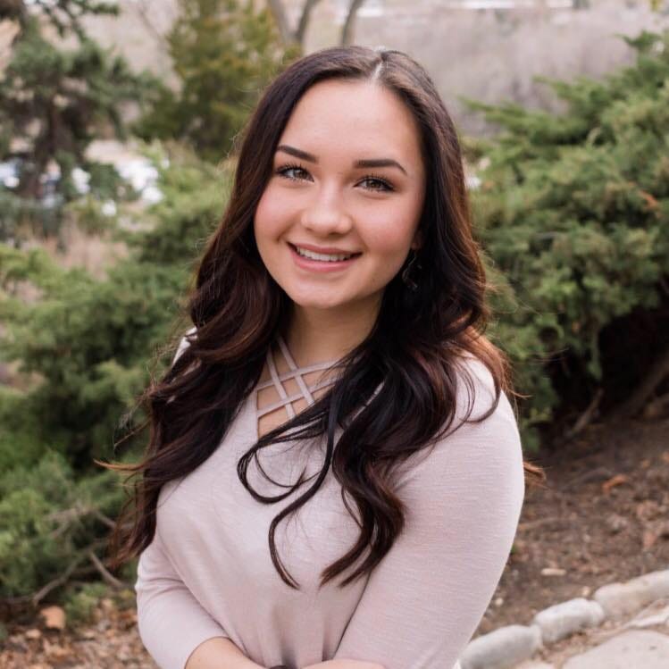 Kayla Waters – Medium