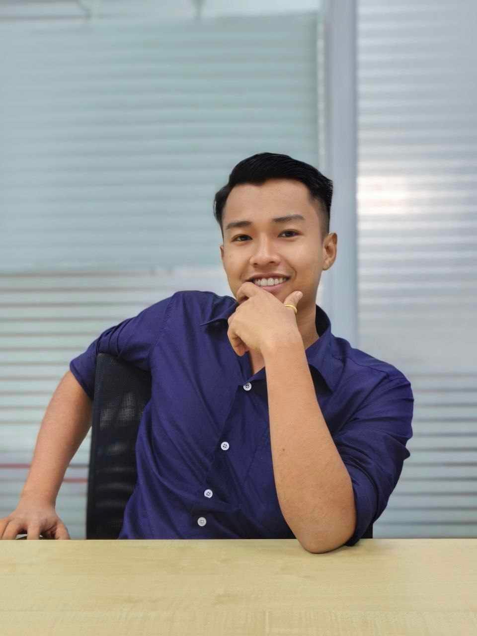 Aung Myo Thu – Medium