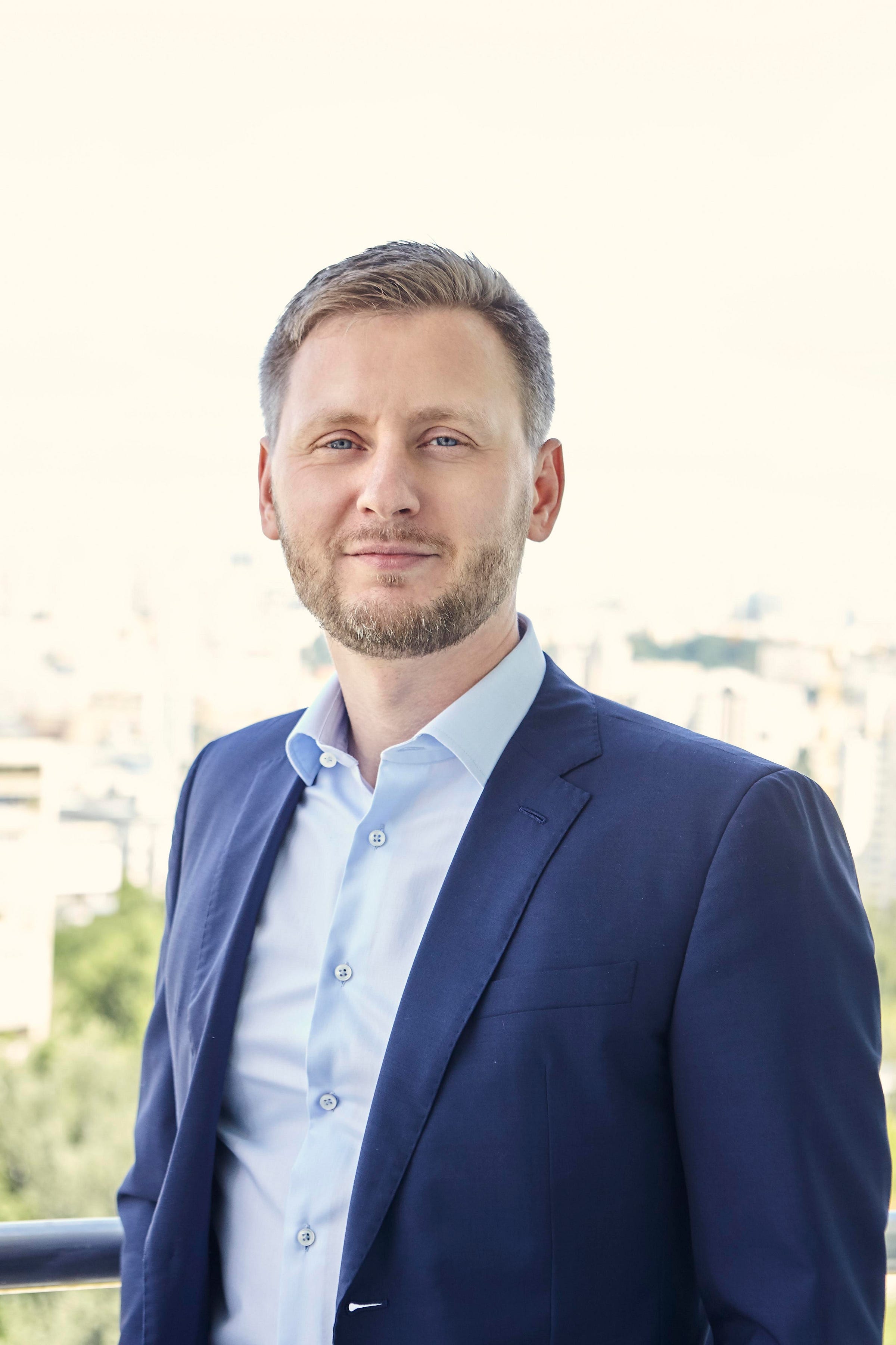 About – Vitalii Yermak – Medium