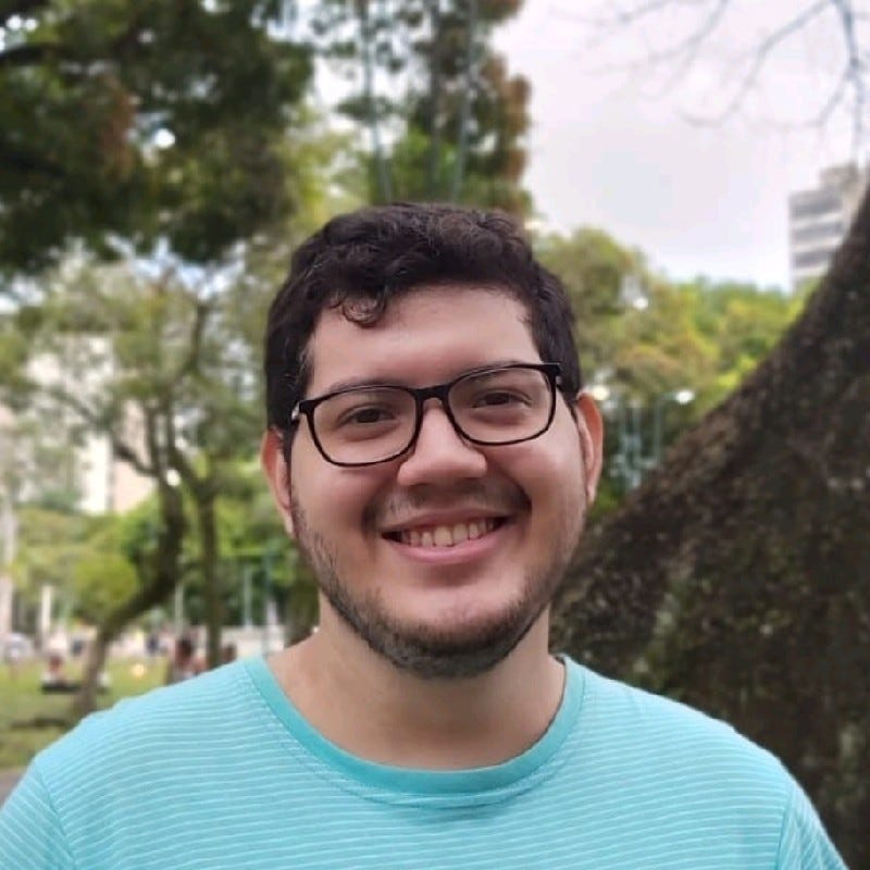 Adilson Neto – Medium