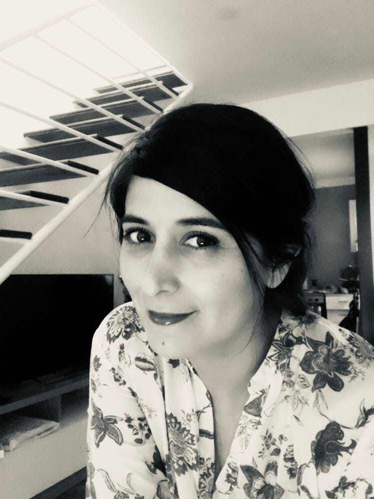 Evangelina Hirschfeld – Medium