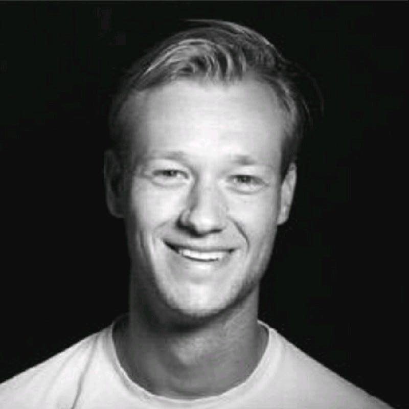 Roel Overgoor – Medium