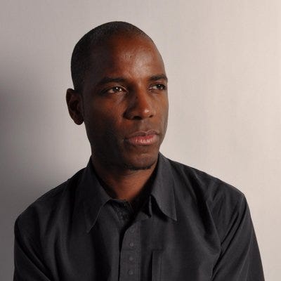 Shaun Myles – Medium