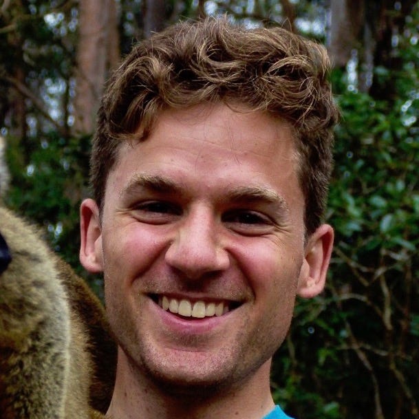 Alex Restuccia – Medium