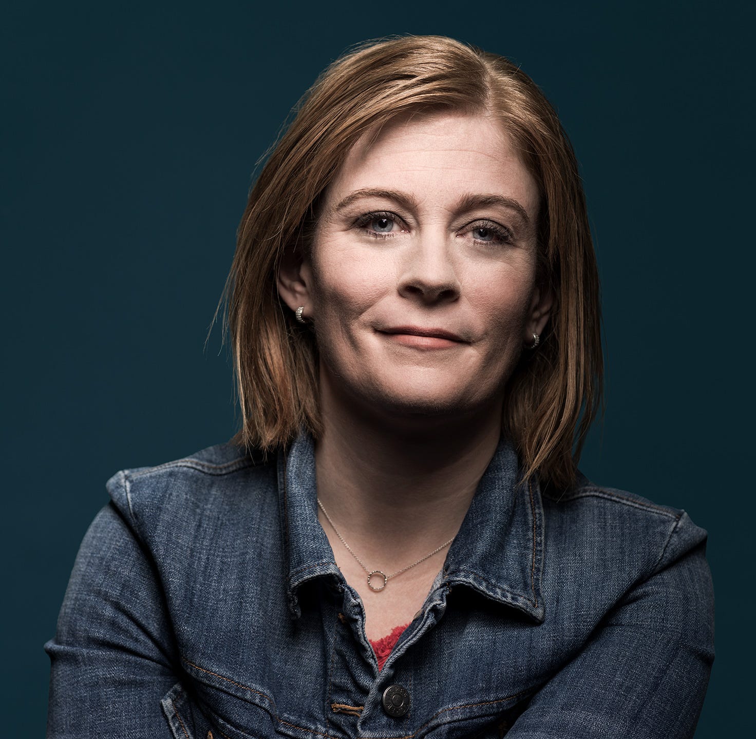Lauren Cooney – Medium