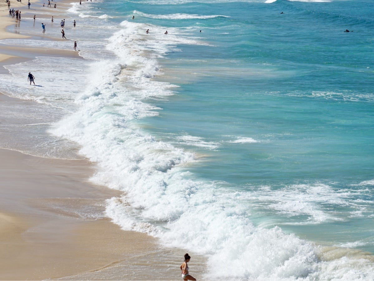 Joanne Leung – Medium