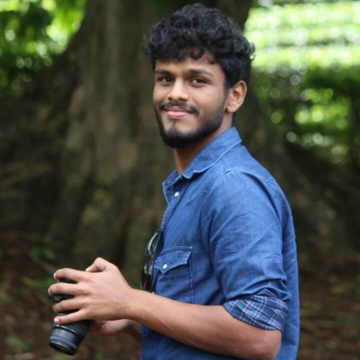 Milan Xavier – Medium