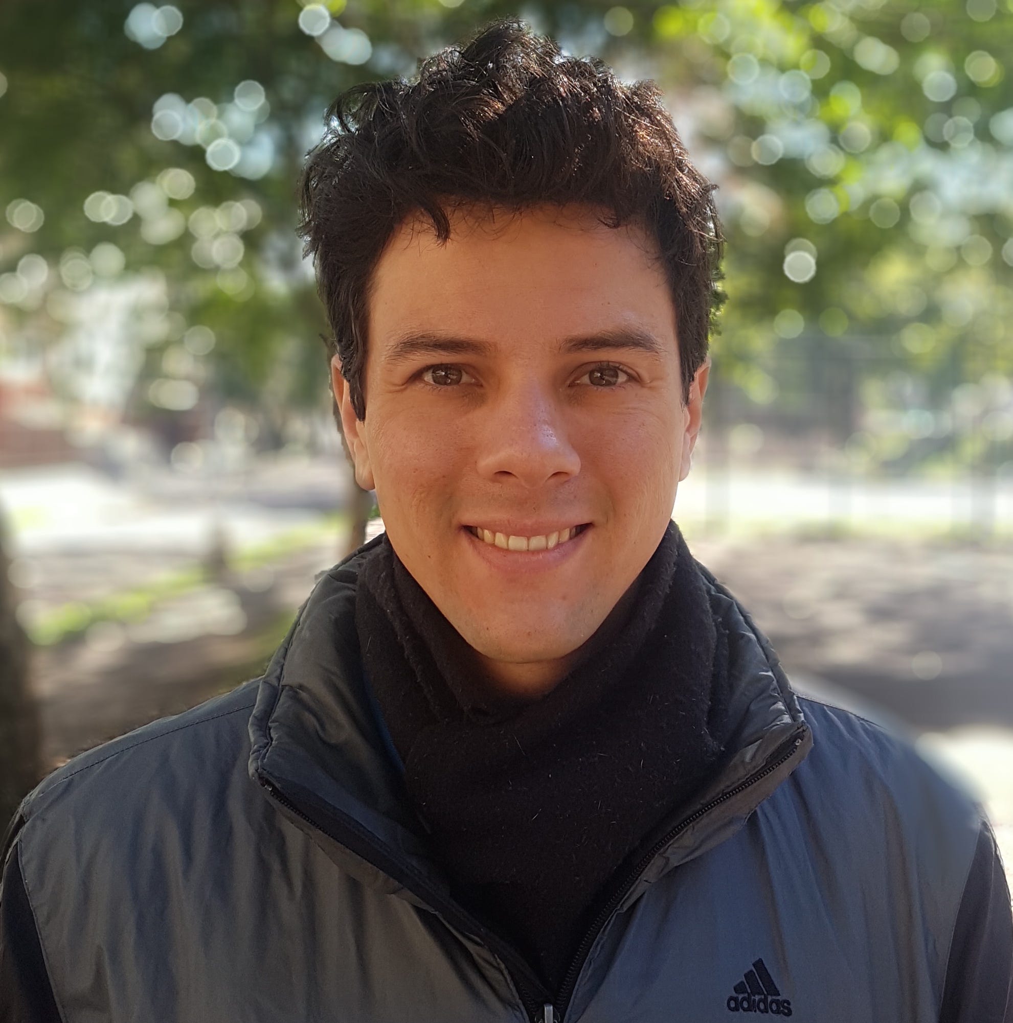 Luiz André Birck Teixeira – Medium