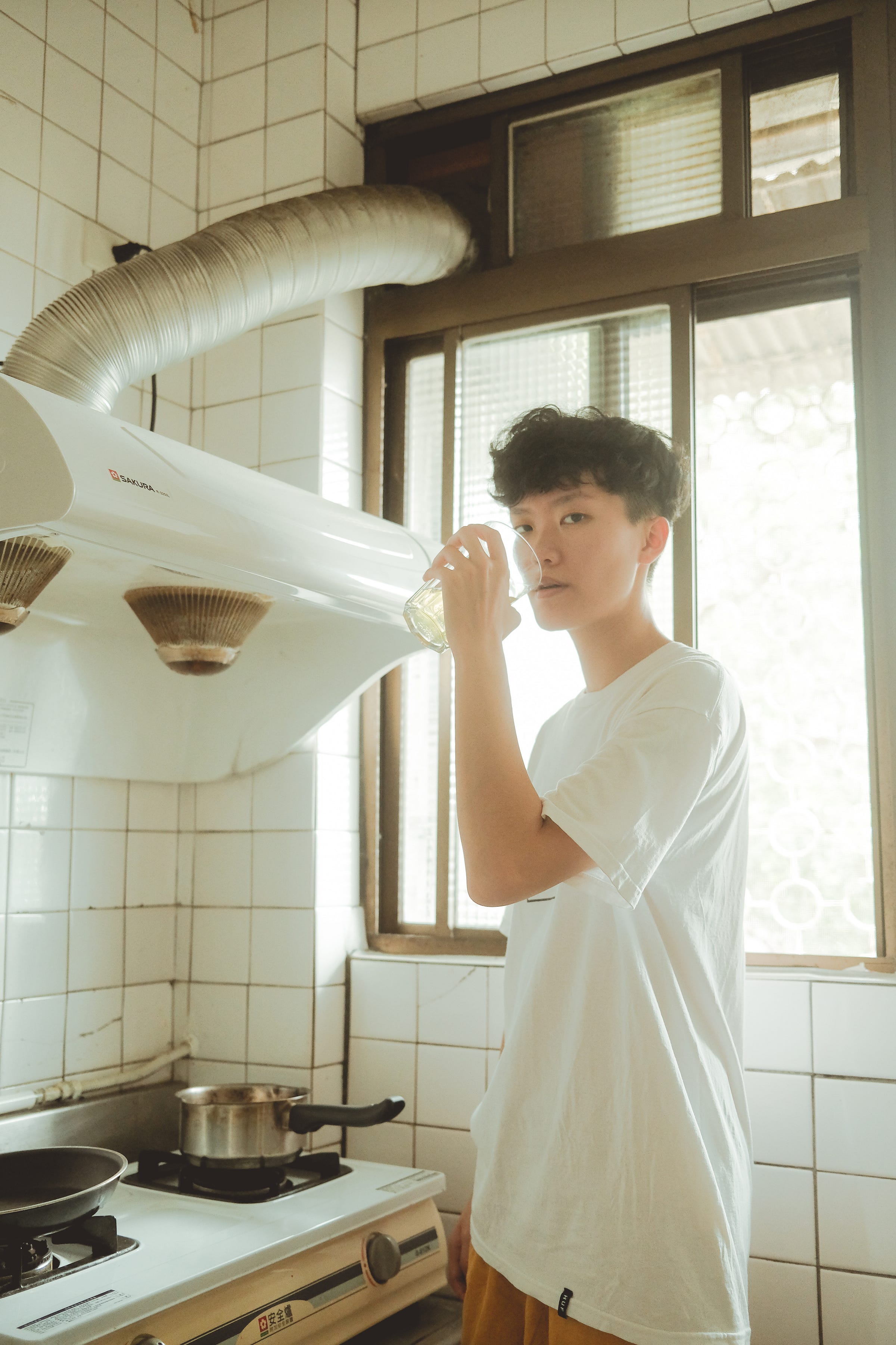 威利 Willi – Medium