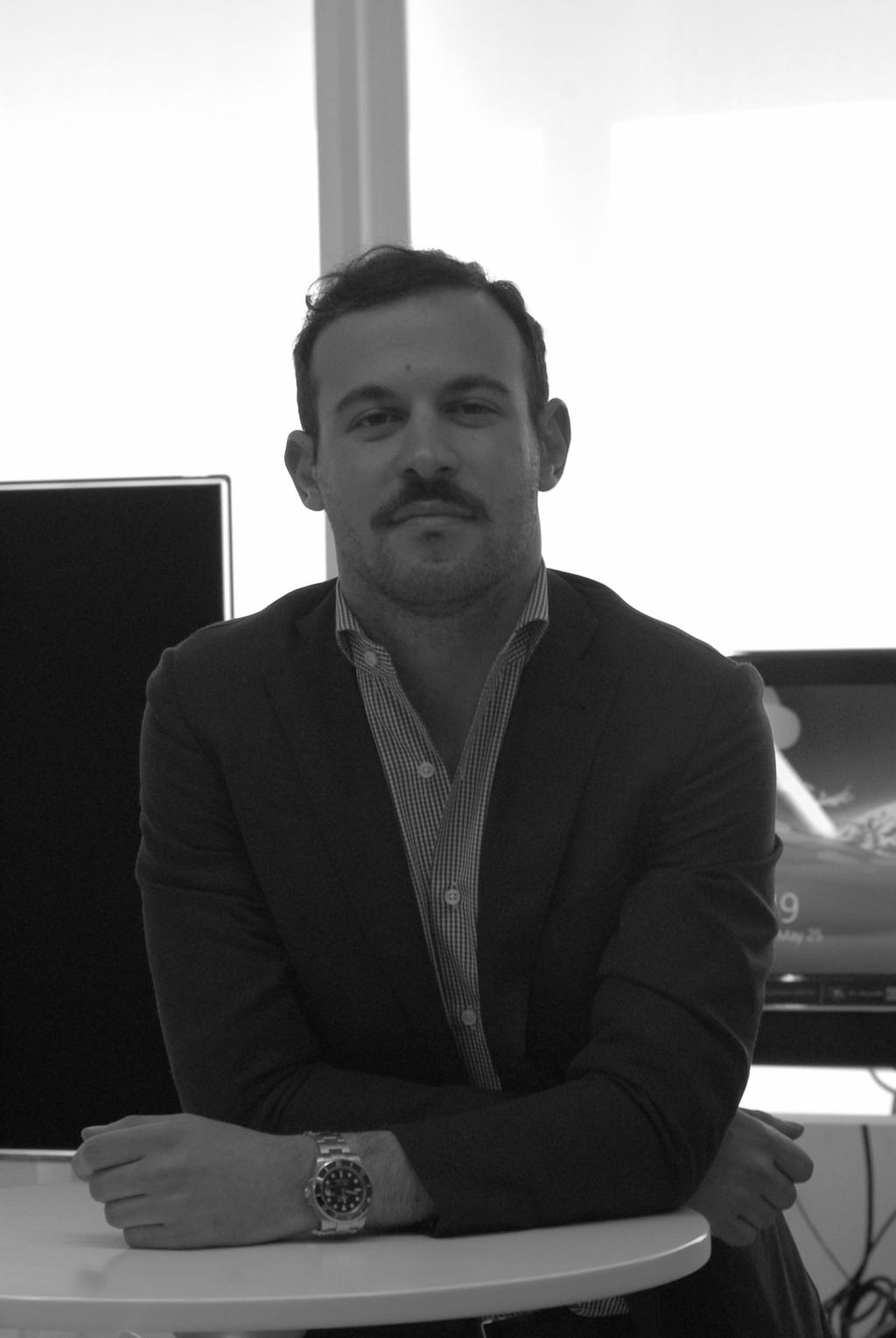 Nelson Macchi – Medium