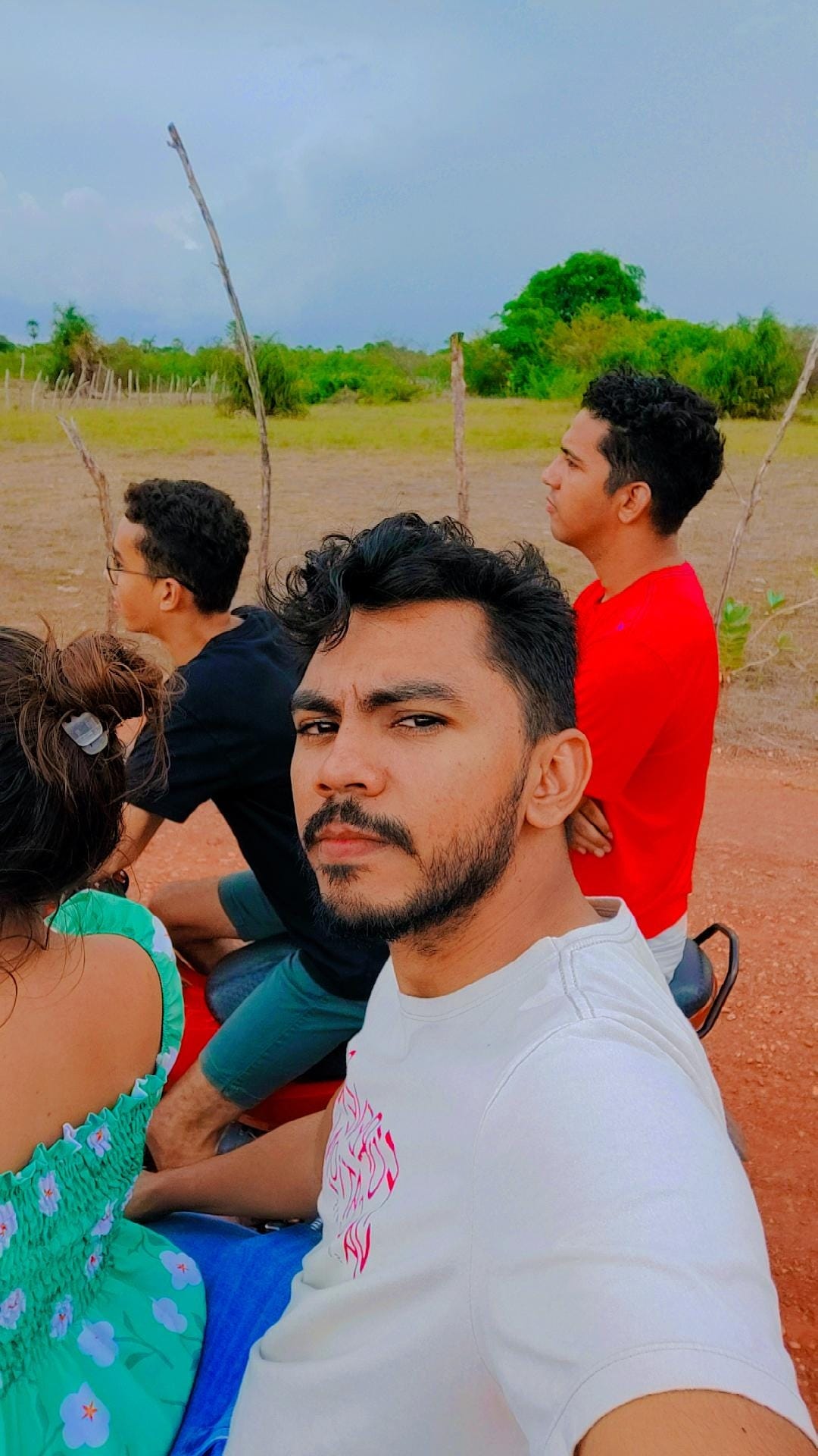 Lukaz Rocha – Medium