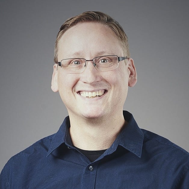 Peter Löck – Medium
