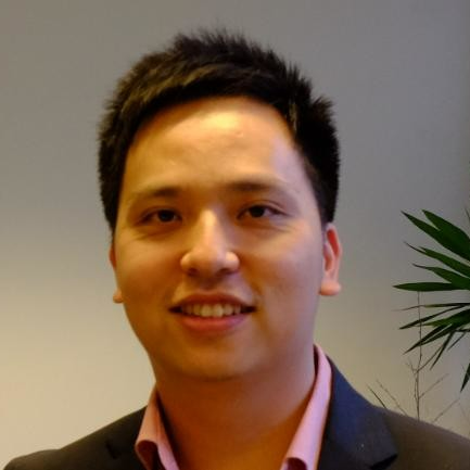 Duc Trung Le – Medium