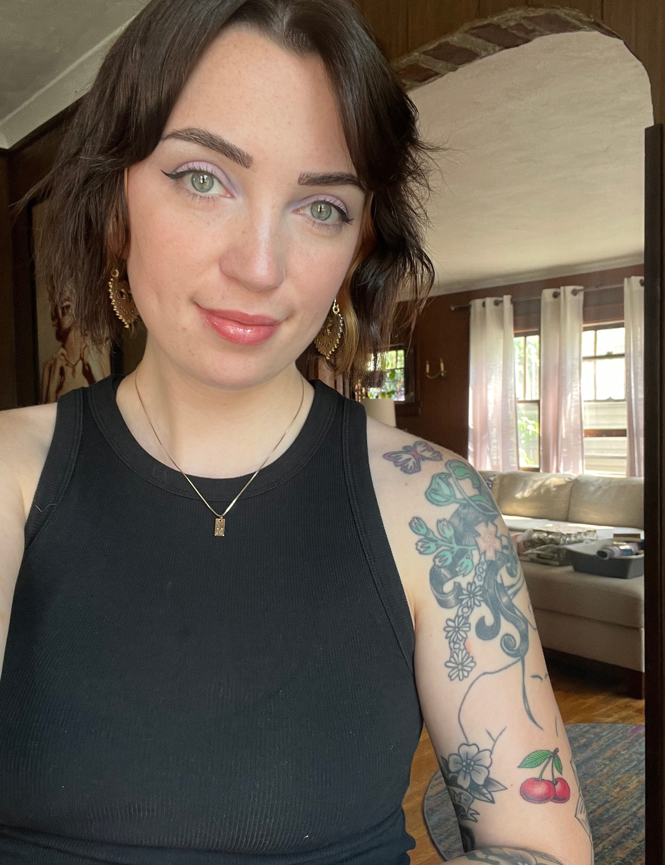 Michala Schram – Medium