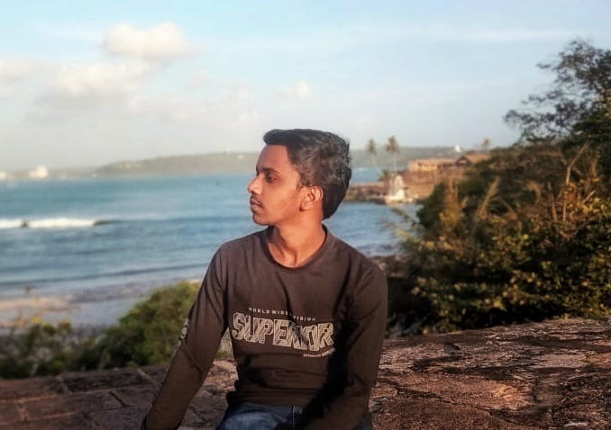 C.L. Dias – Medium