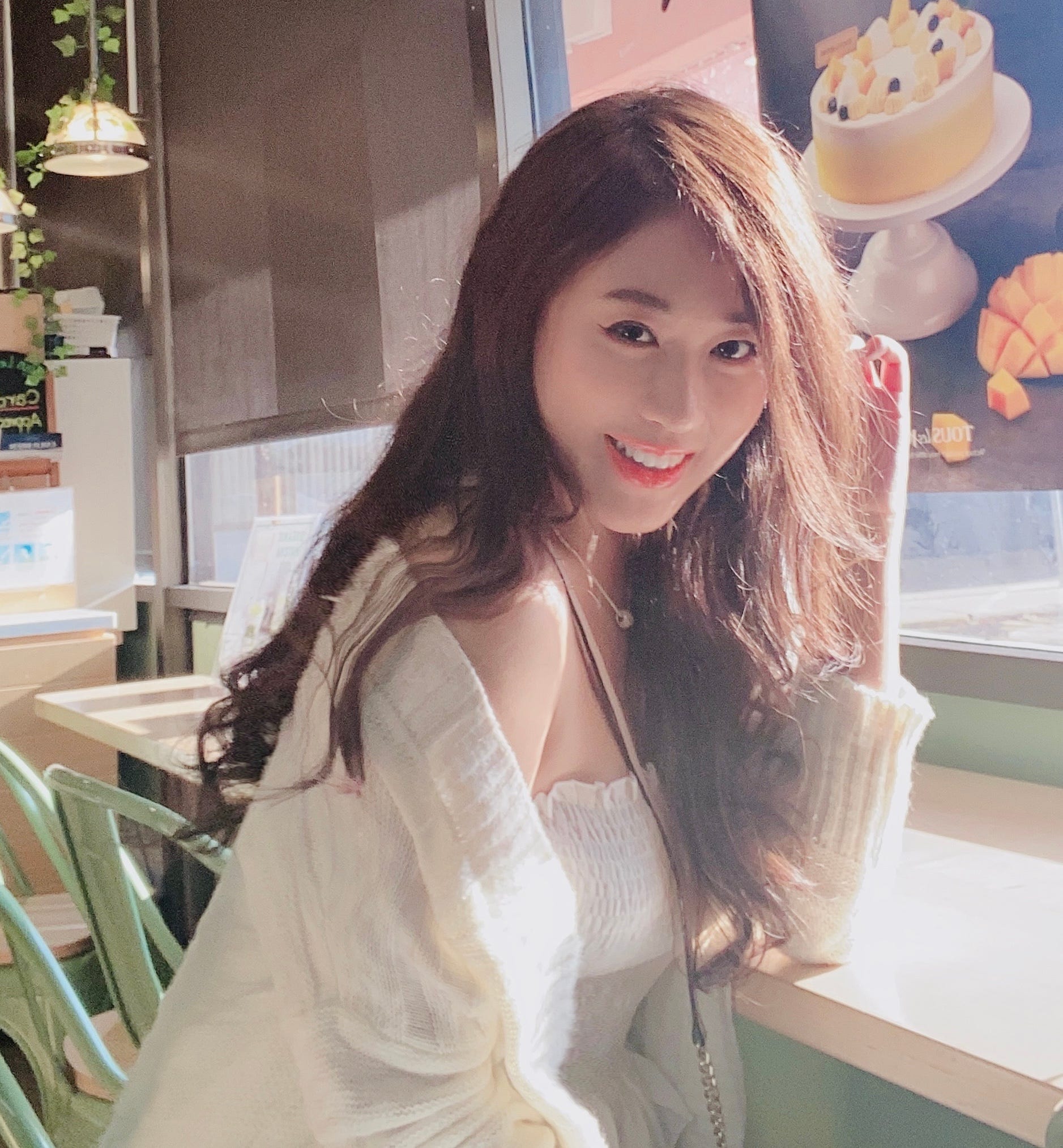 Vy Kim – Medium