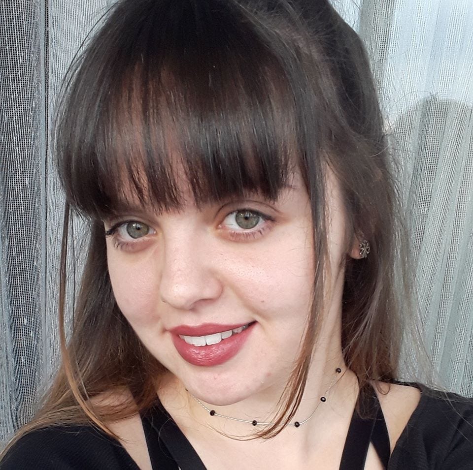 Narcisa Buda – Medium