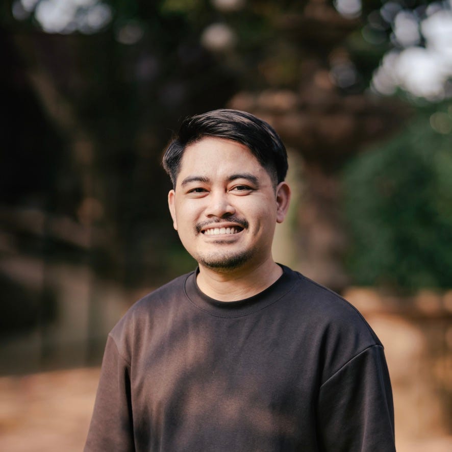 JM Custodio – Medium