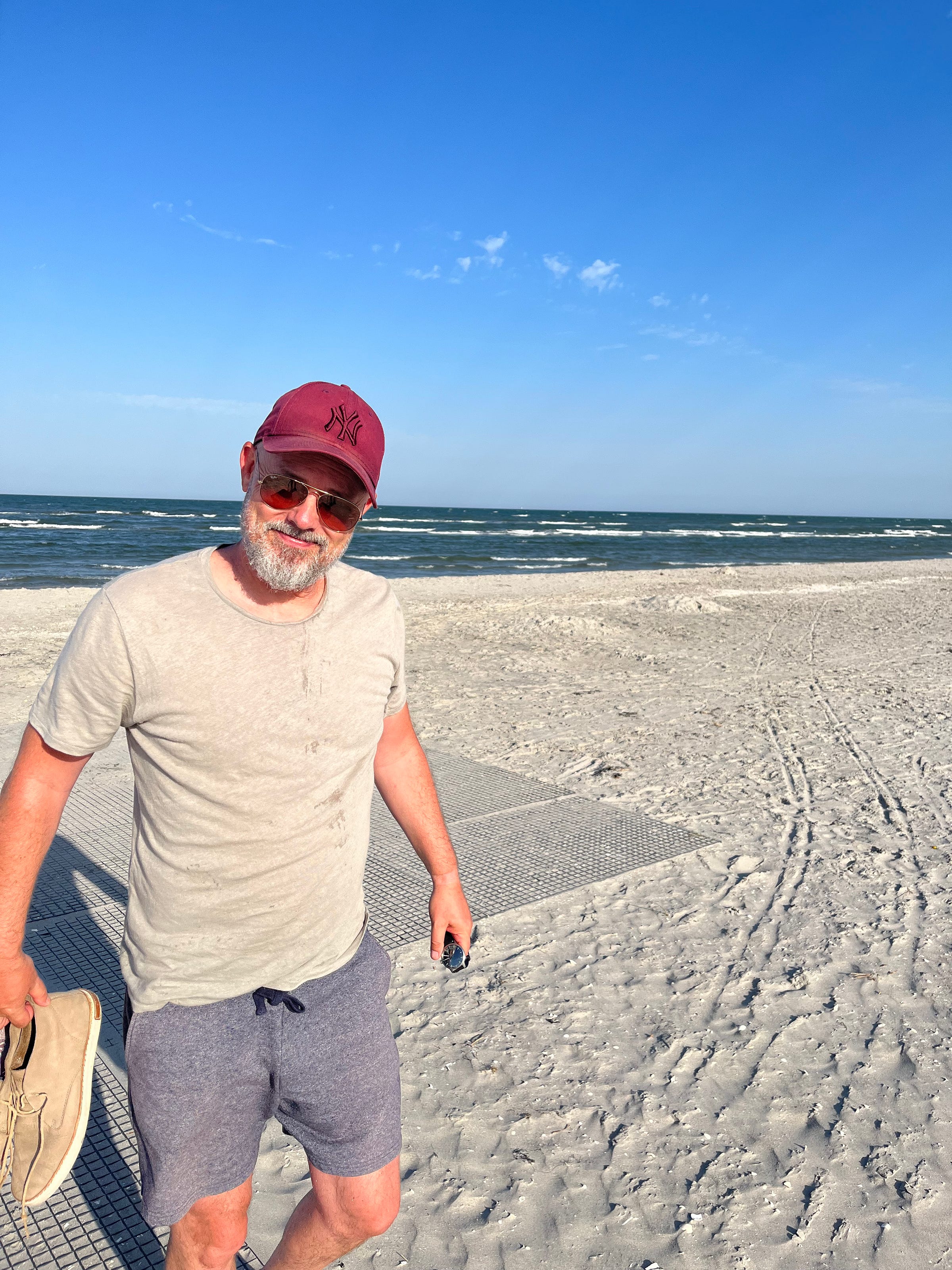 Antoni Pisani – Medium