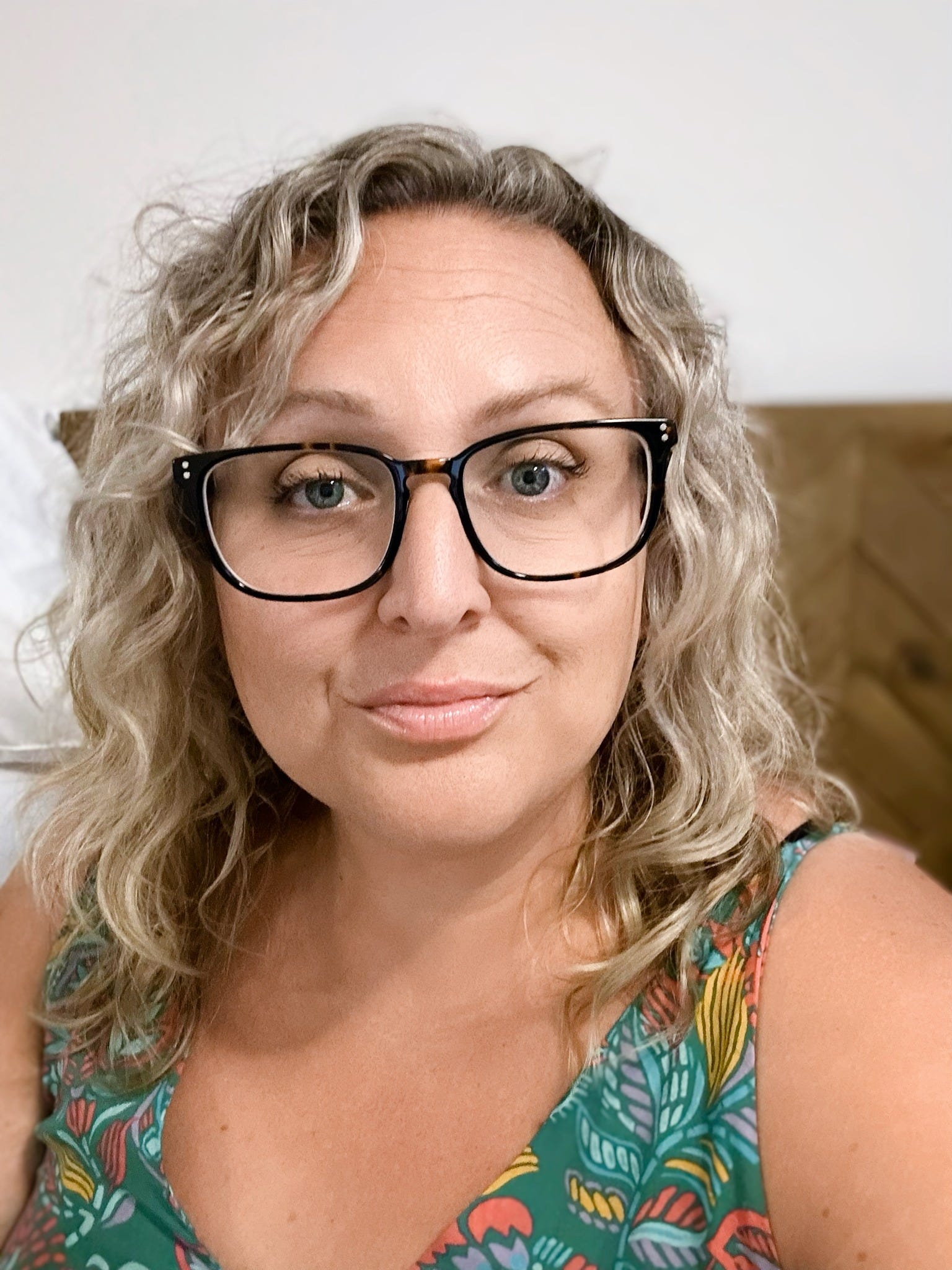 About – Ellen Jameson – Medium