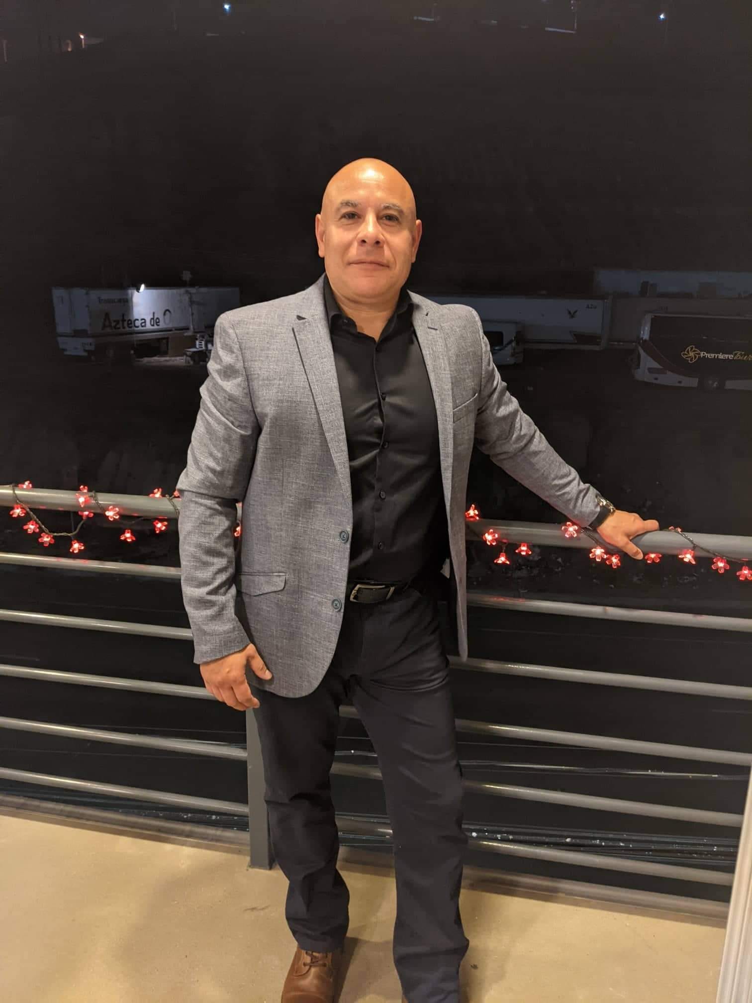 Angel Torres – Medium