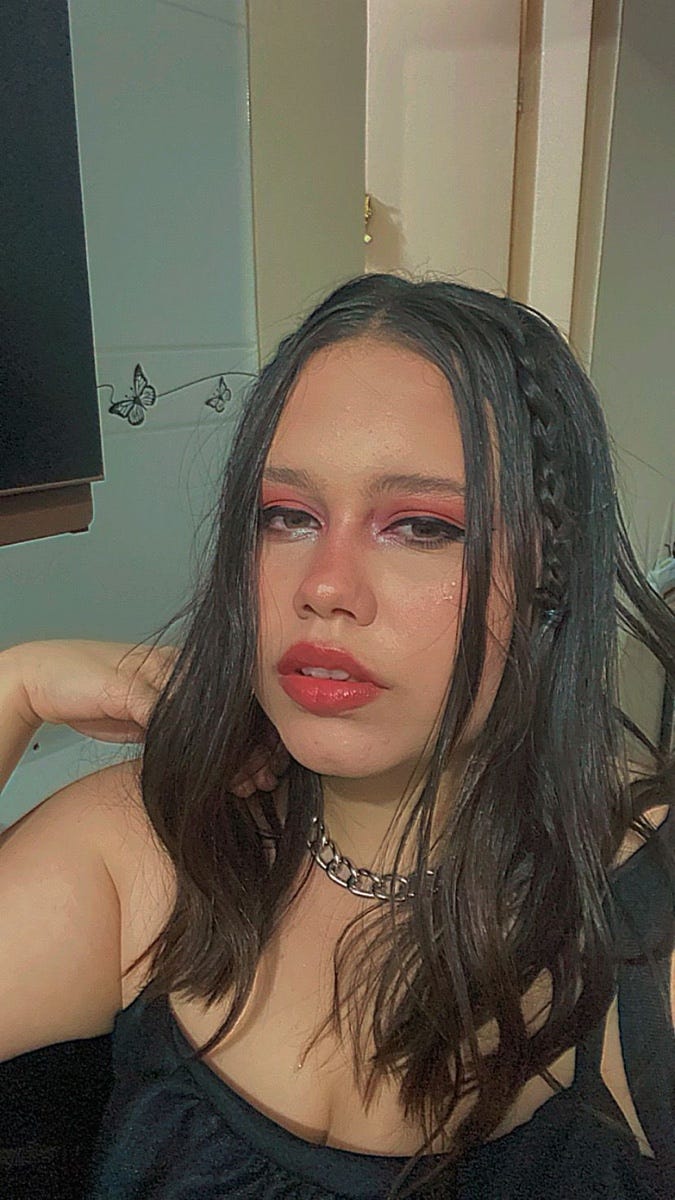 Gabriela Alice – Medium