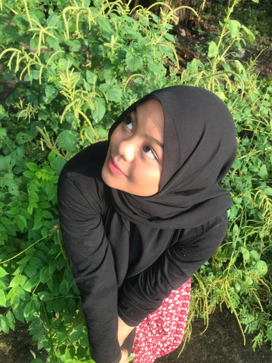 Tanaya Ganari – Medium