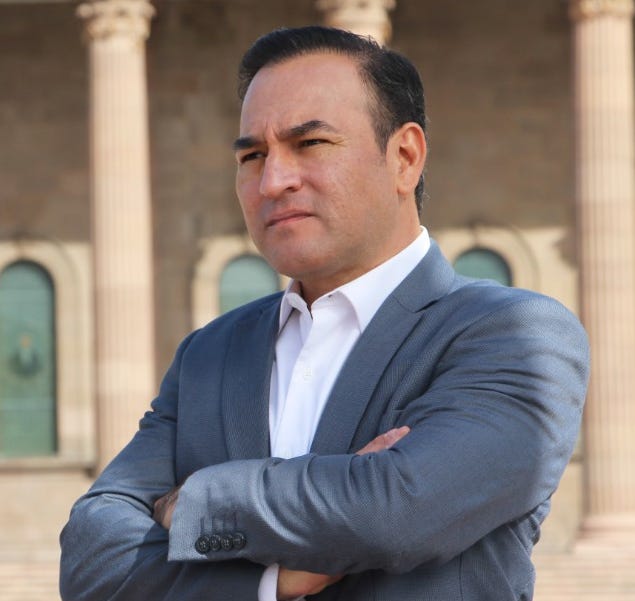 About – Carlos Castillo Uribe – Medium
