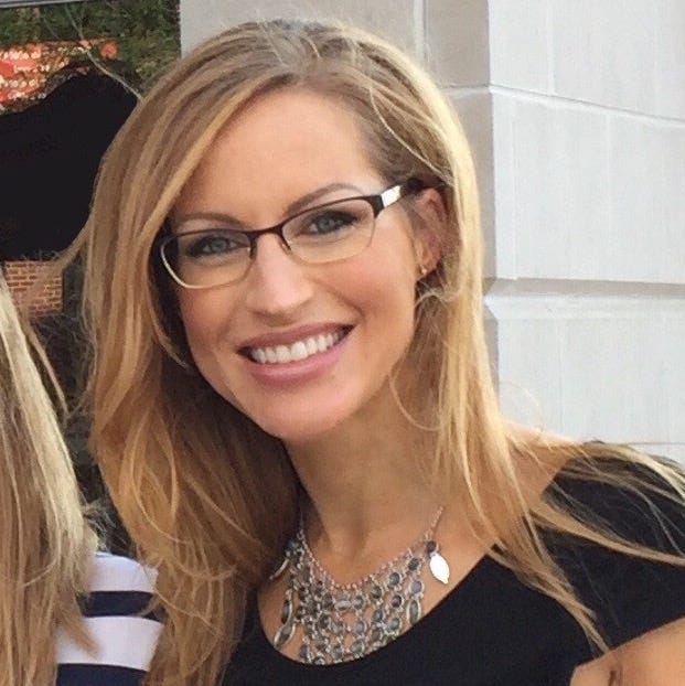 Elizabeth Hansson – Medium
