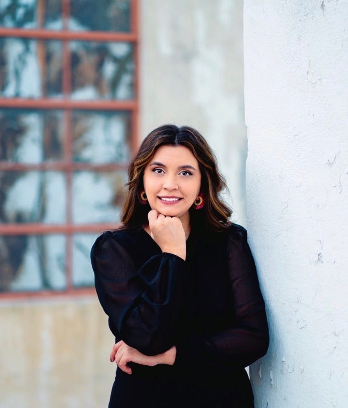 About – Isabel Solis – Medium