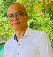Xavier Pioche – Medium