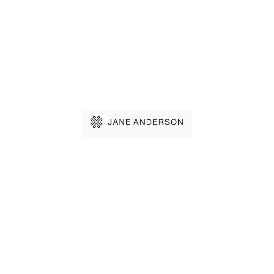 Jane Anderson – Medium