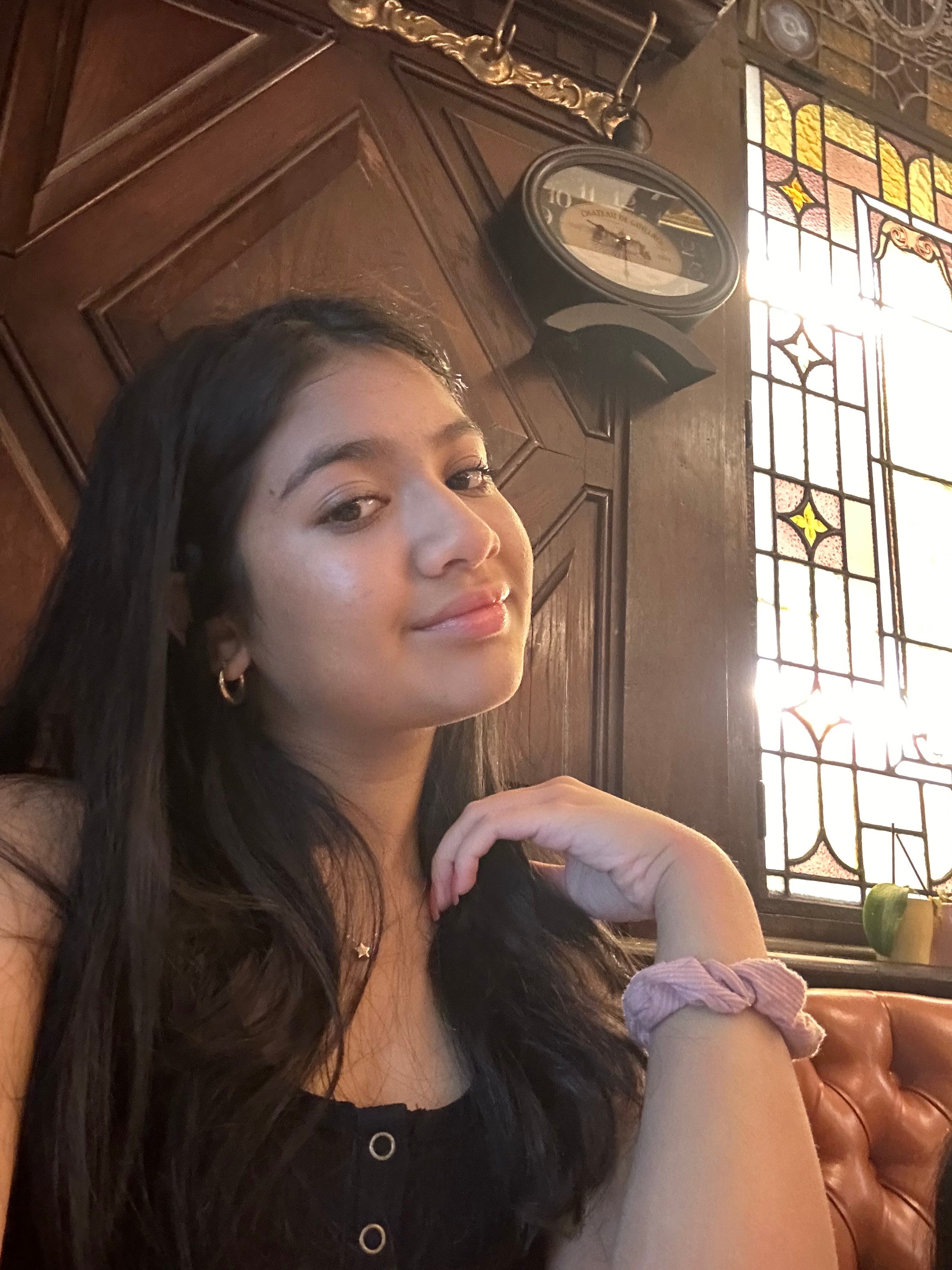 Ella Dattamajumdar – Medium