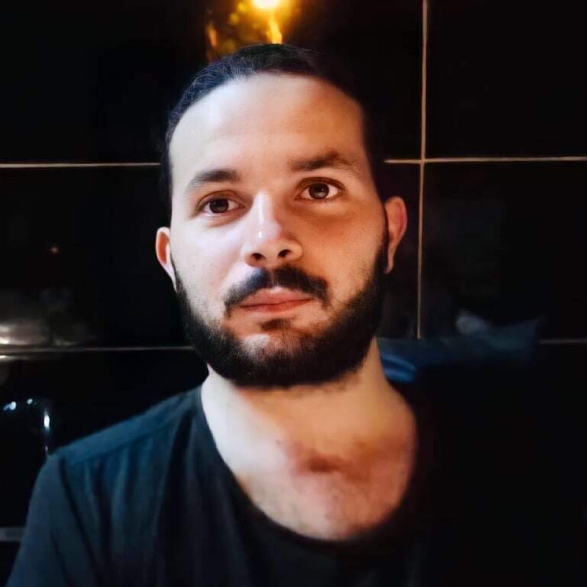 Ayman frigui – Medium