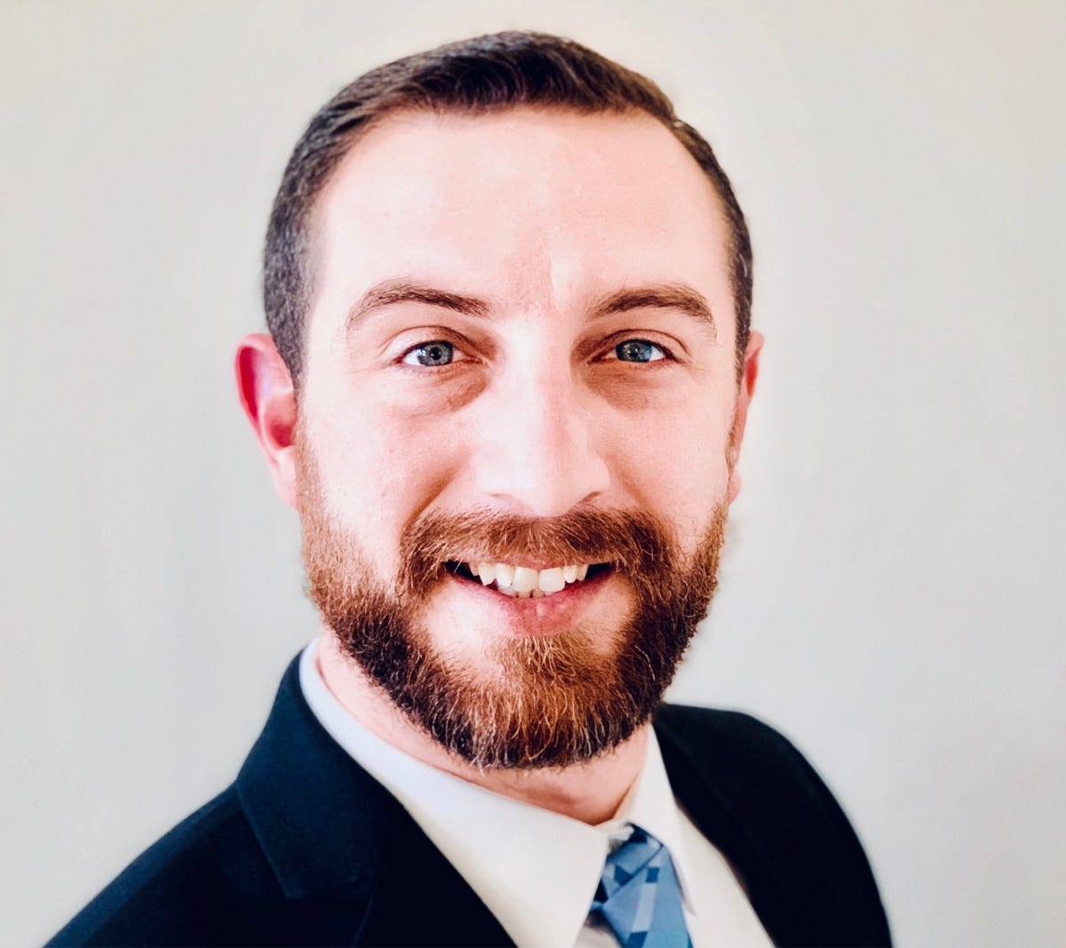 Alan Lowe – Medium