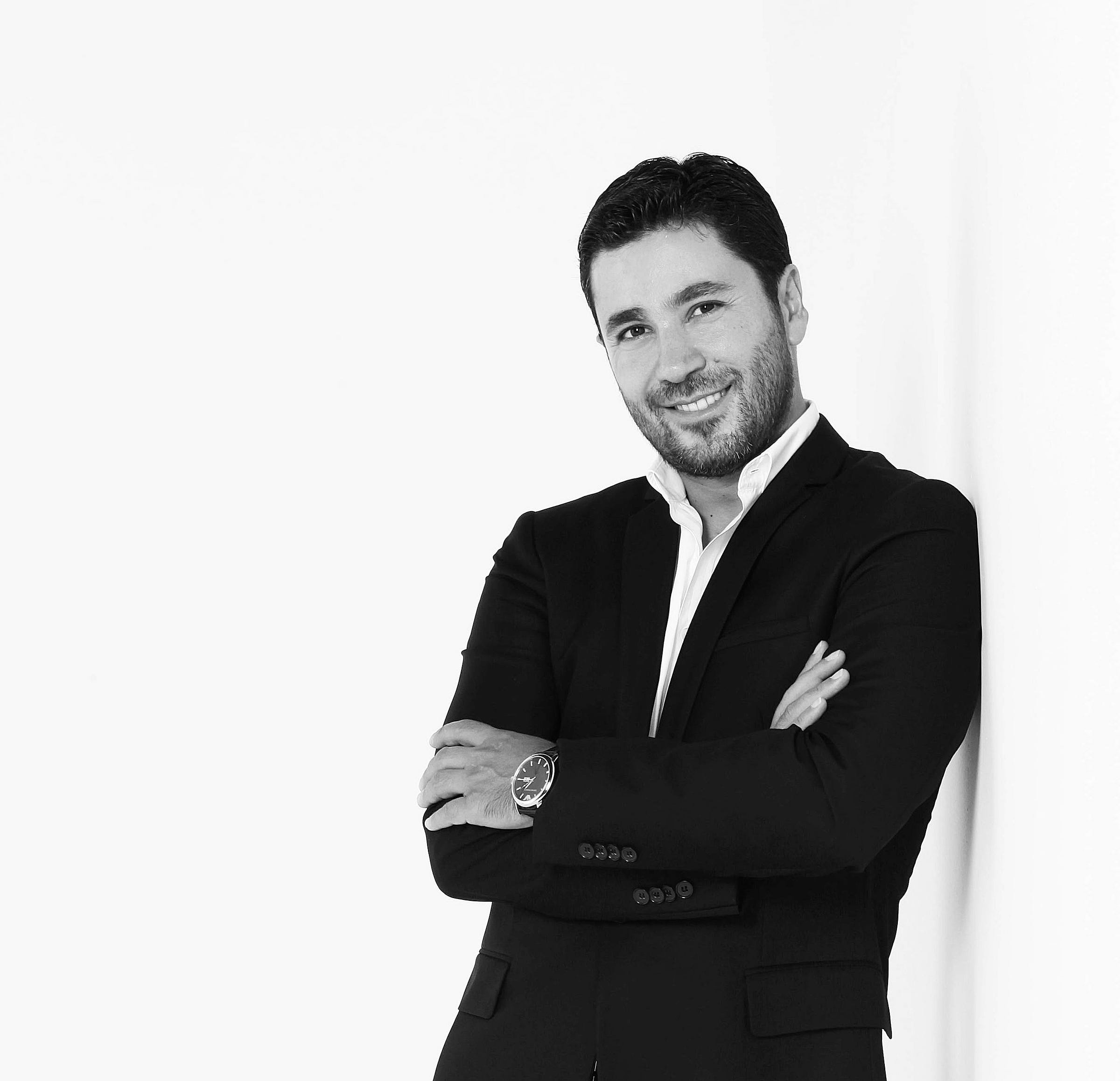 Murat Tepe – Medium