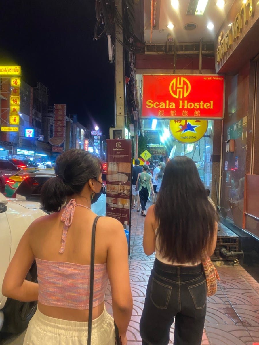 Moniya Umbrey – Medium