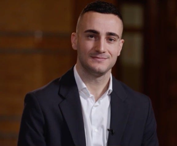 Alessandro Greco – Medium